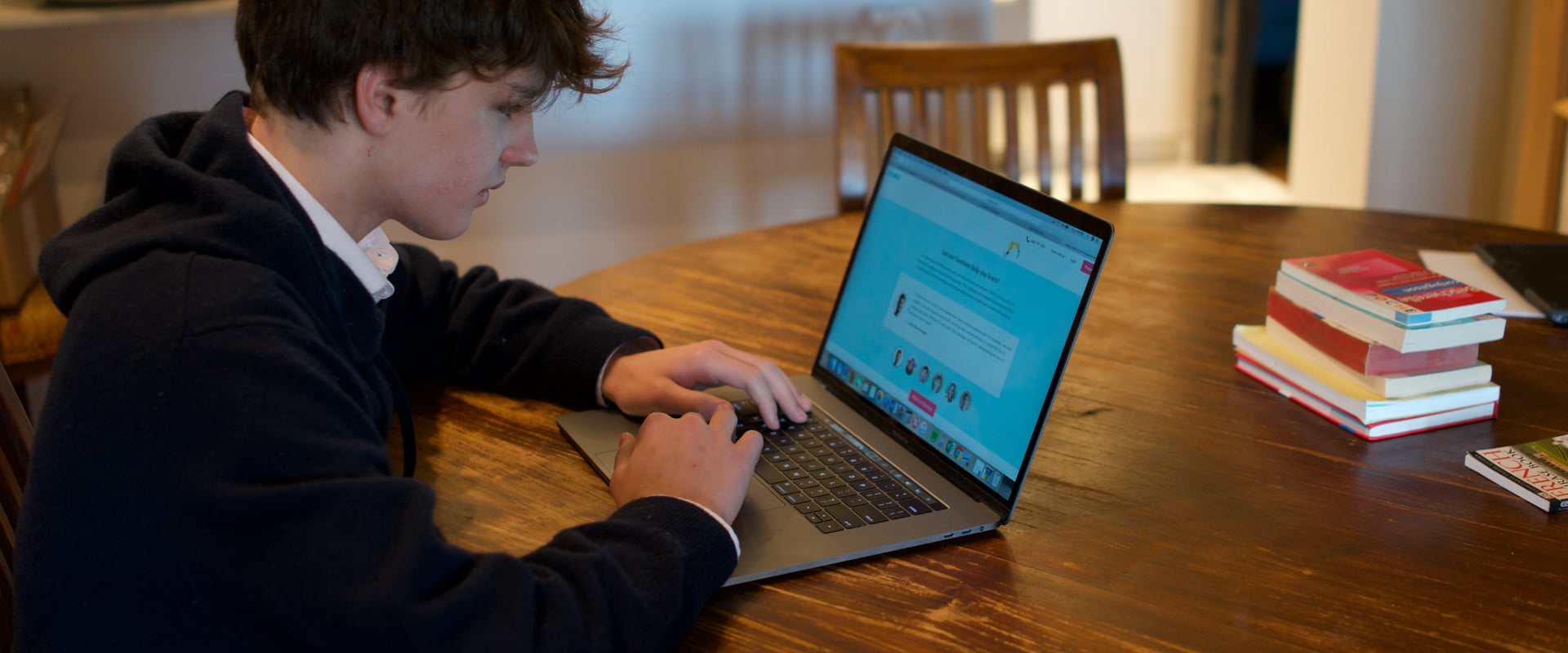 Live Online Courses for Grades K-12 - Gooroo Live